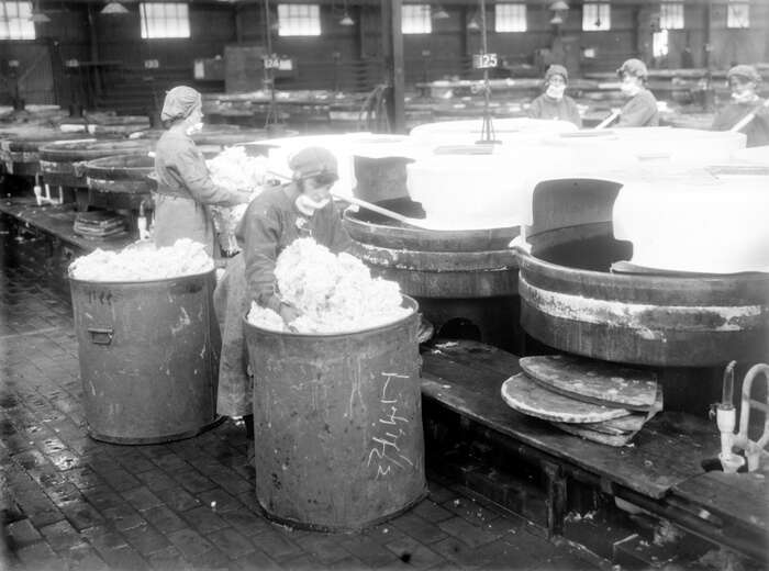 Nitrating vats, HM Factory Gretna, 1918 | ScotlandsPeople