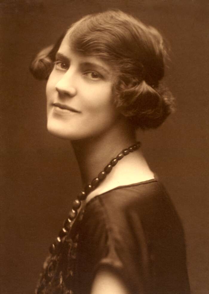 Lady, c 1928 | ScotlandsPeople