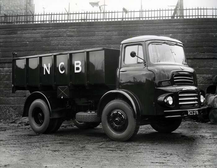 Coal delivery lorry, 1960s | ScotlandsPeople