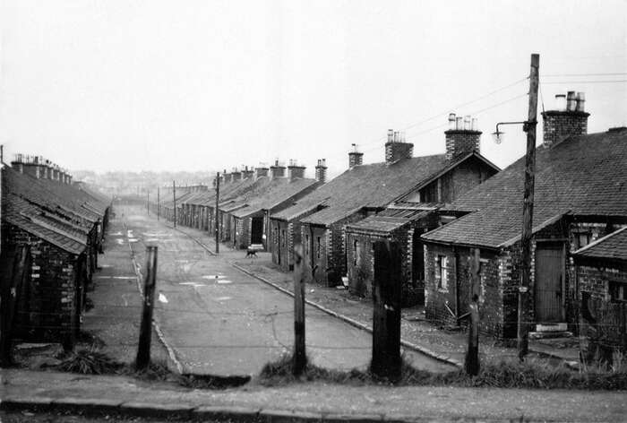 Miners' houses in Nimmos Row, Lanarkshire, c 1950 | ScotlandsPeople