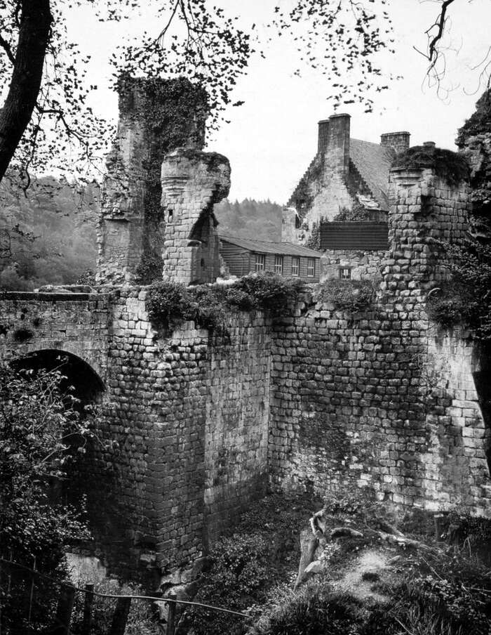 Rosslyn Castle, Roslin, Midlothian | ScotlandsPeople