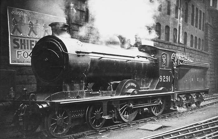 4-4-0 North British Railway K Class (LNER D34 Class) Locomotive No.291 ...