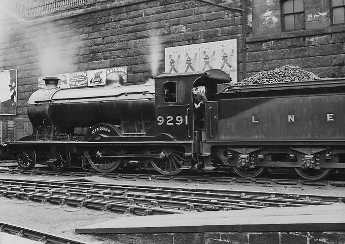 4-4-0 North British Railway K Class (LNER D34 Class) Locomotive No.291 ...