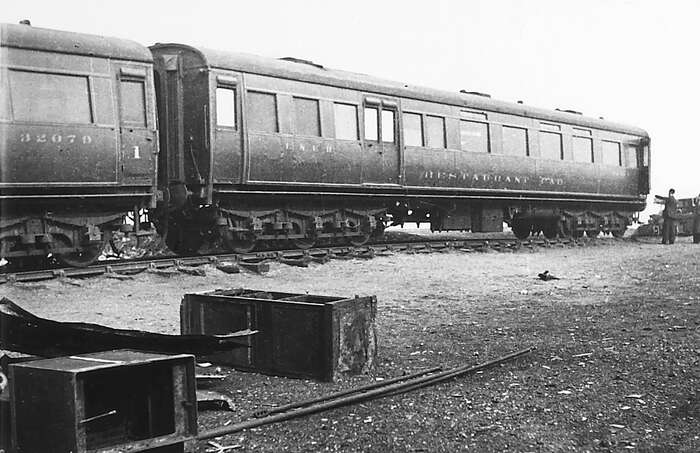 London and North Eastern Railway double bogey Restaurant Car of 1921 ...