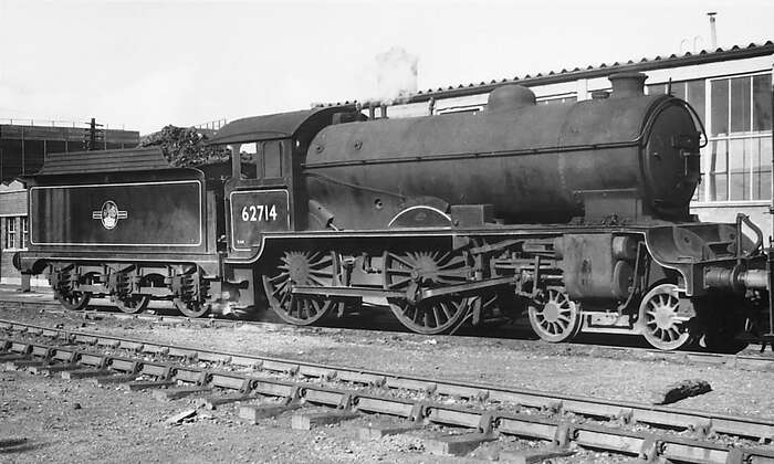 LNER Gresley D49 4-4-0 Hunt/Shire Class Locomotive No. 62714 ...