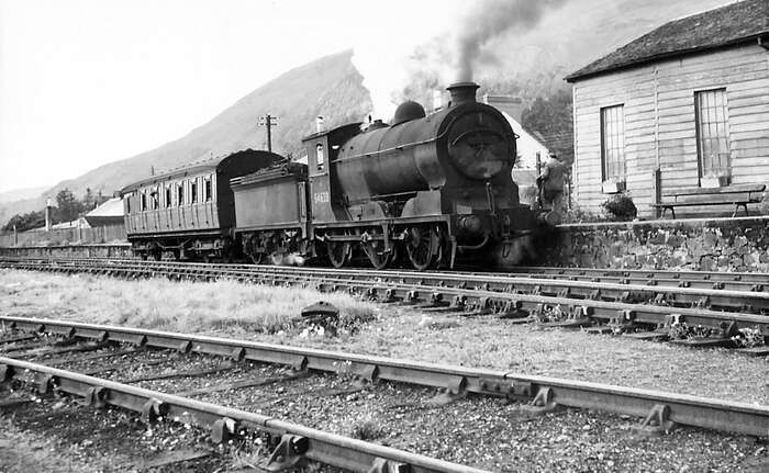 LNER Class J37 0-6-0 Reid Locomotive No.64639 | ScotlandsPeople