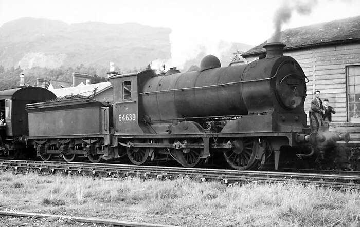 LNER Class J37 0-6-0 Reid Locomotive No.64639 | ScotlandsPeople