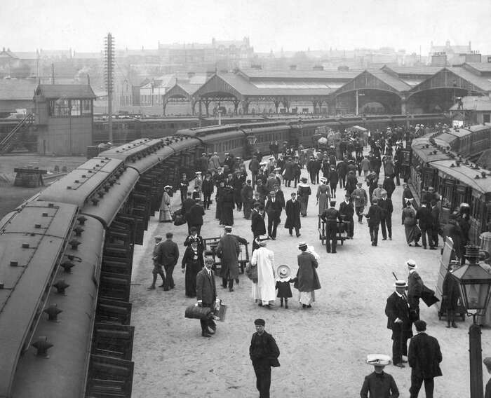 Arrival of London train at Inverness Station | ScotlandsPeople