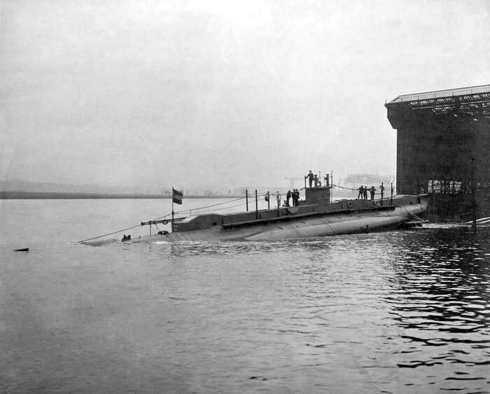 E35 (submarine) | ScotlandsPeople